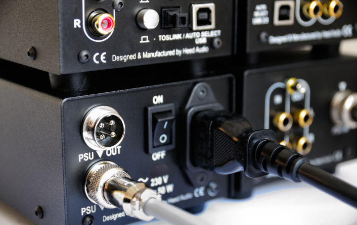 Heed Audio Q-PSU - Presented Brand | Nirvana Audio